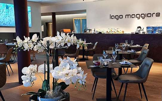 La Baia Ristorante & Lounge